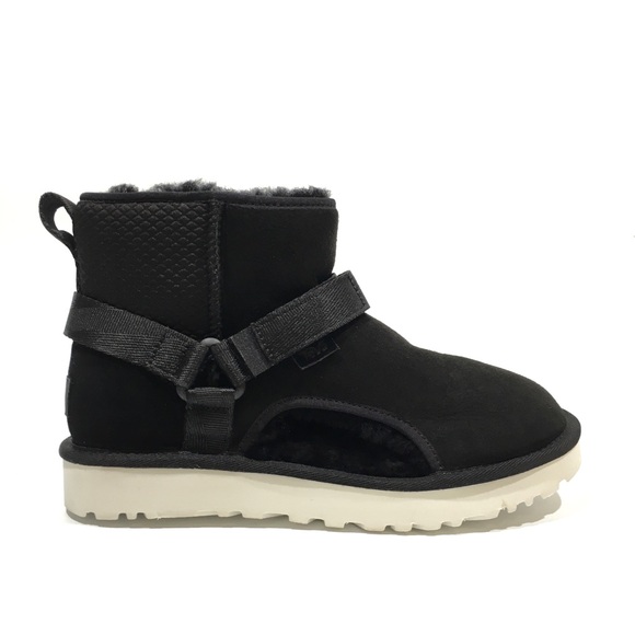 UGG Teva Collab | Shoes | Rare Ugg Teva Collab Hybrid Sports Boot Black ...